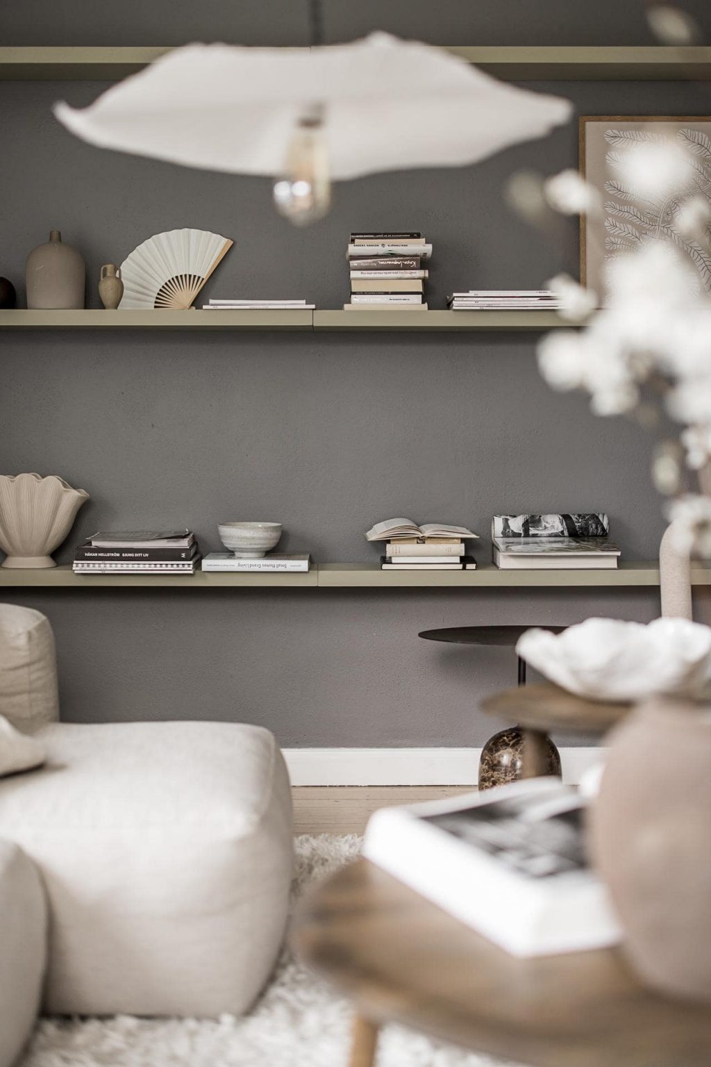 11 Stylish Ideas For Decorating With Books – Interior Design blog ...